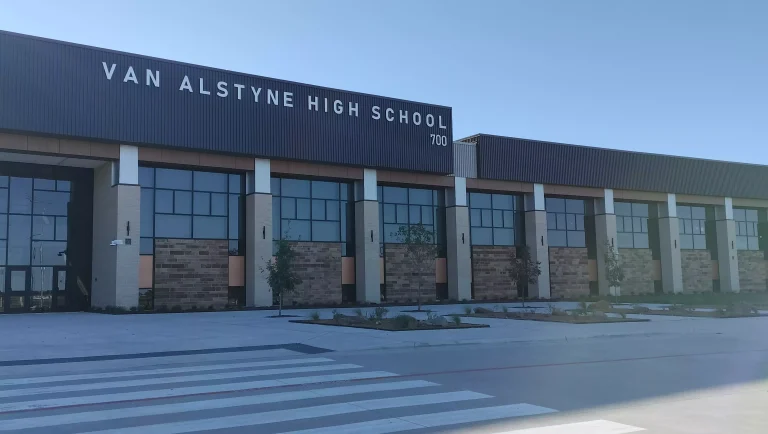 Van Alstyne New High School - New Van Alstyne High School Now Open | Mantua
